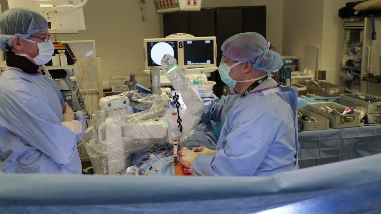 Robotic spine surgery: Faster, safer, better Robotic spine surgery: Faster, safer, better
