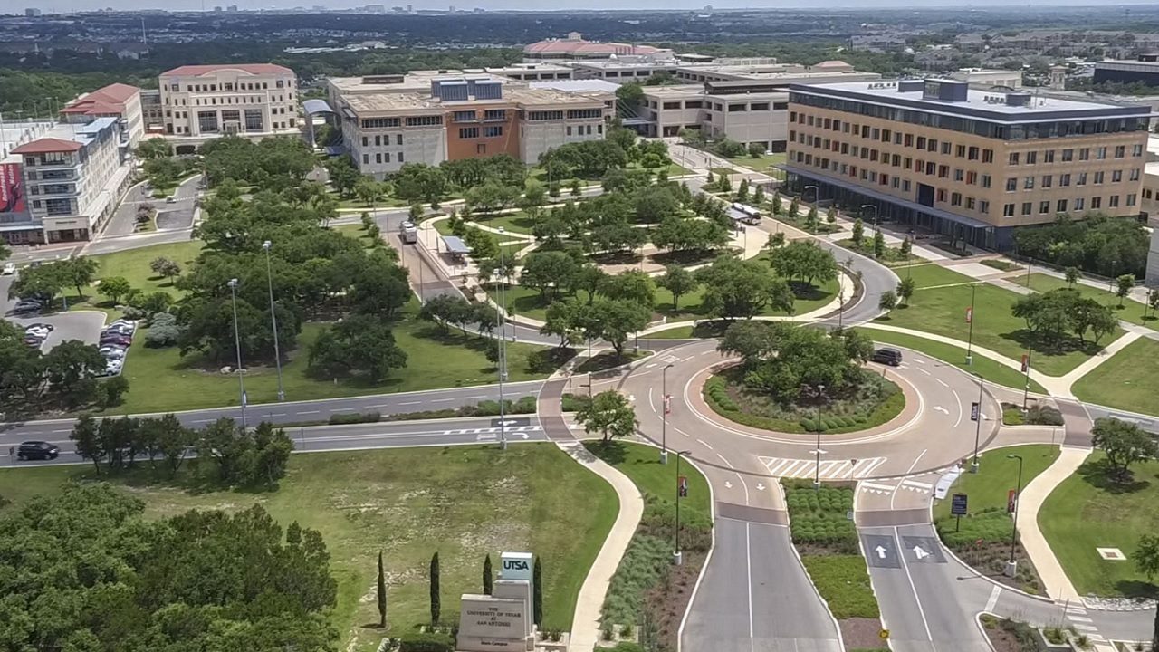 UTSA enrollment, graduation rates at record high